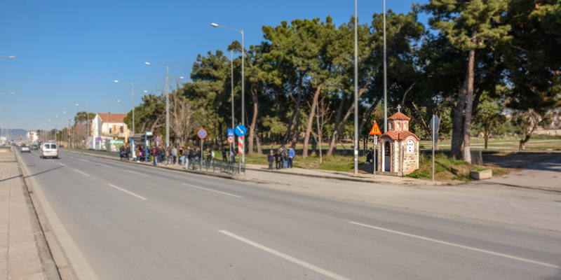 ΕΚΚΛΗΣΑΚΙ ΣΤΟ ΛΑΓΚΑΔΑ ΣΤΡΑΤΟΠΕΔΟ ΠΑΥΛΟΥ ΜΕΛΑ | Batzolis Θυρεός Stone