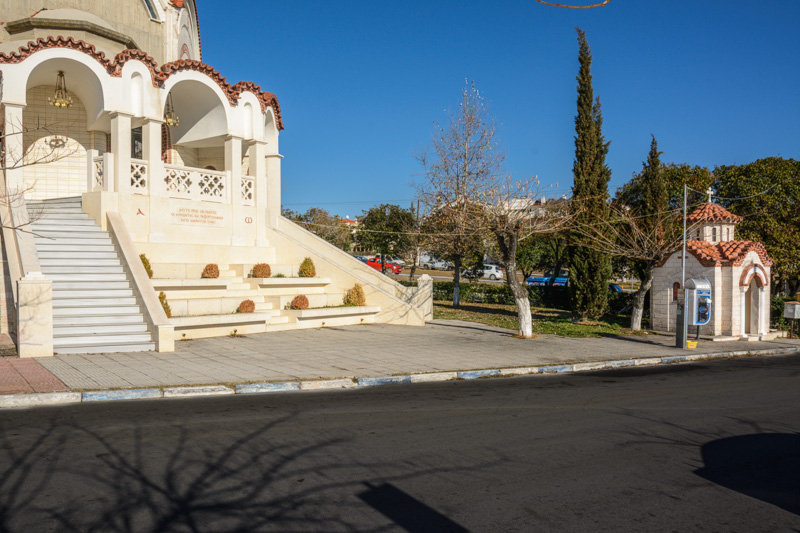 ΕΚΚΛΗΣΑΚΙ ΣΤΟ ΩΡΑΙΟΚΑΣΤΡΟ ΣΤΟΝ Ι.Ν. ΑΓ. ΓΑΛΗΝΗΣ | Batzolis Θυρεός Stone